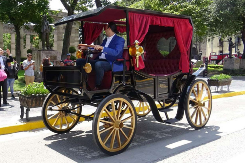 Friends of Animals | Electric horseless carriages gain ground in Philly - Friends of Animals